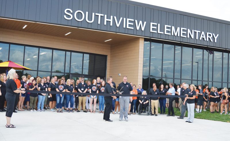 ‘Exciting day’ | News, Sports, Jobs - Marshall Independent